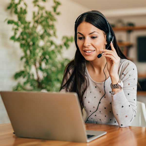 Call Center Service for Your Business: Inbound vs Outbound