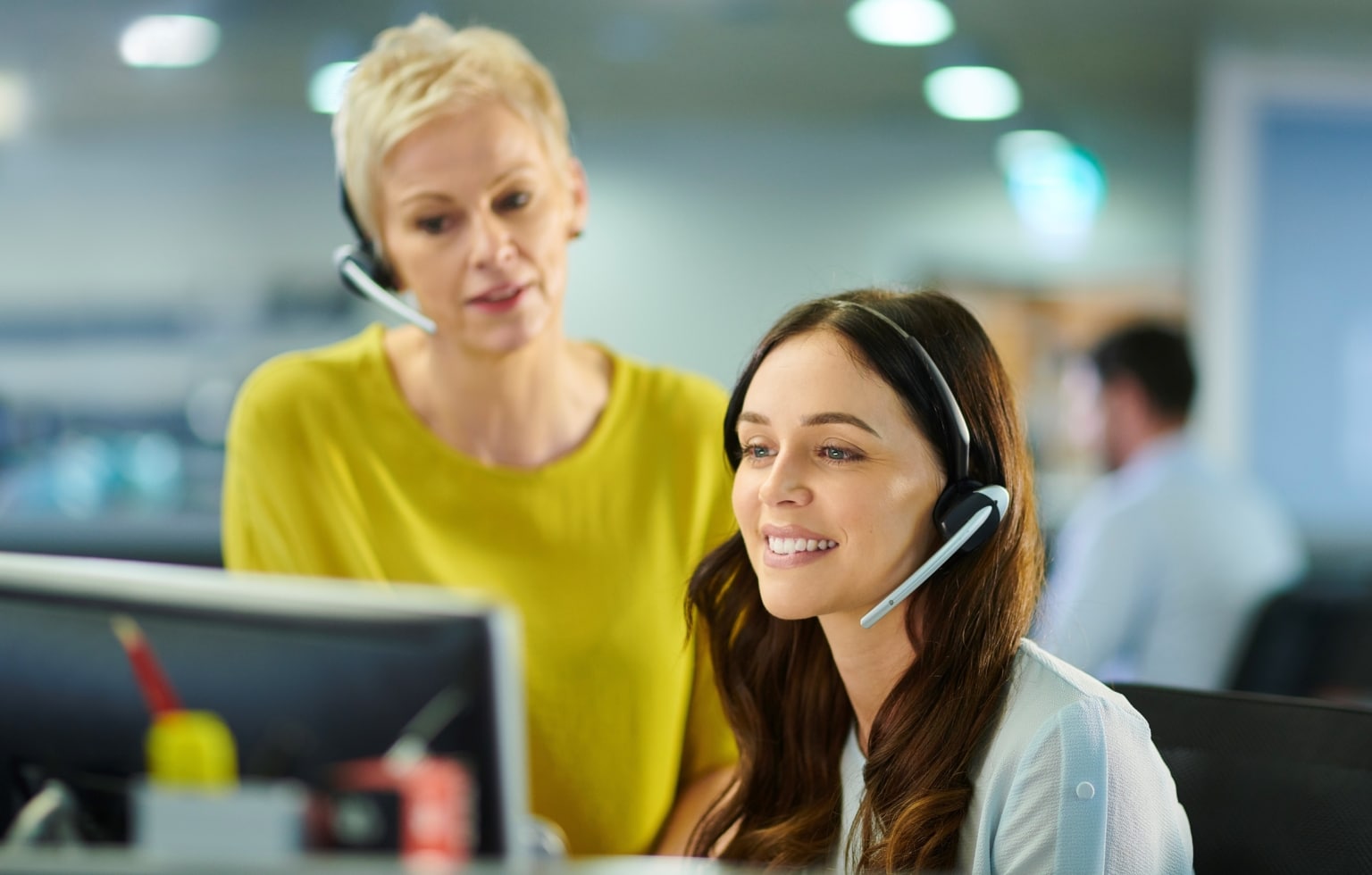 Inbound Calling: Pros, Cons & Essential Strategies | RingCentral UK Blog