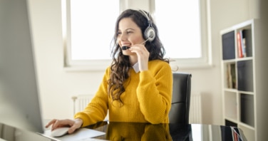 The Best Headsets for Conference Calls (Wired and Bluetooth Headphones ...