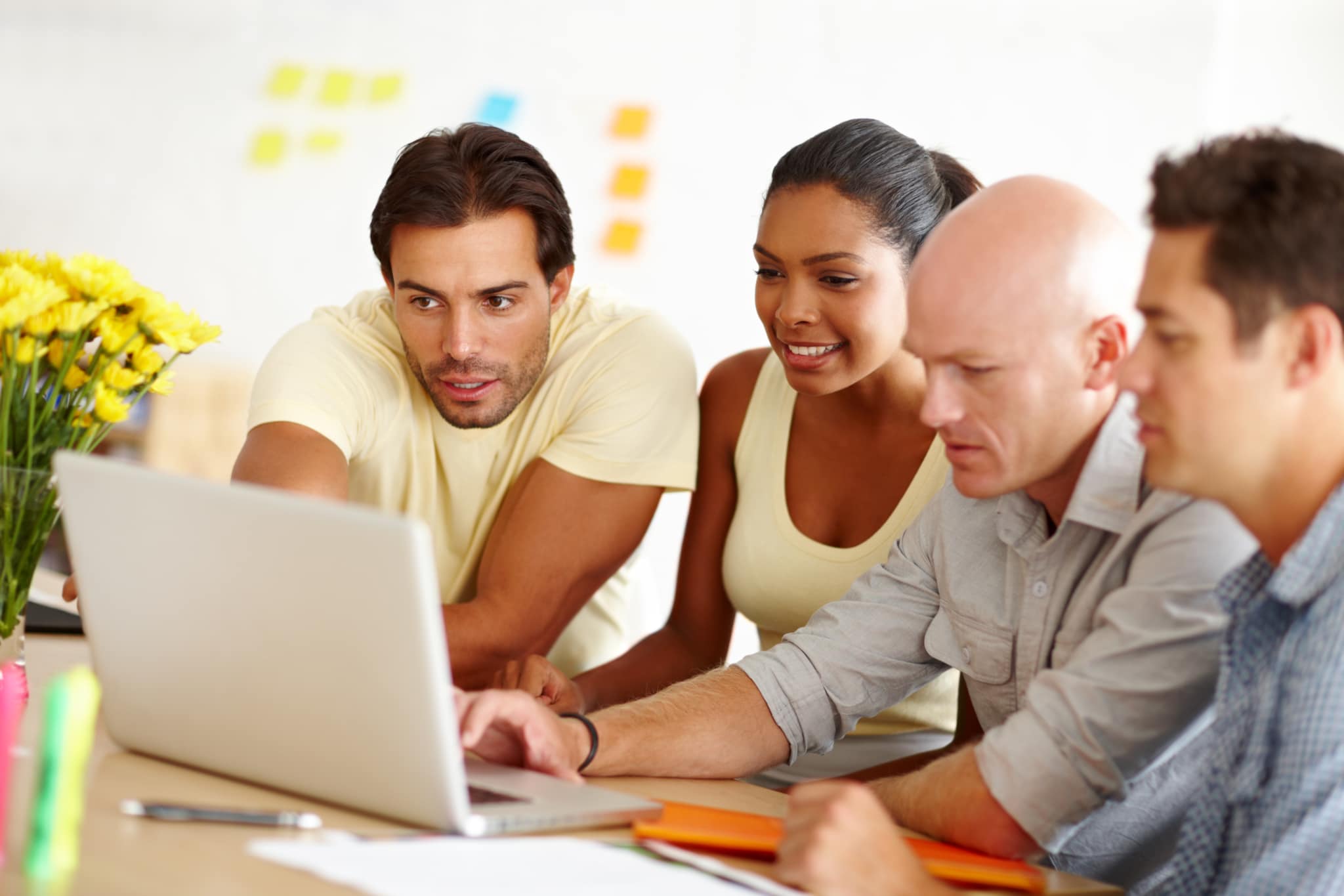 How to Manage Virtual Teams: An Essential Guide For Businesses ...