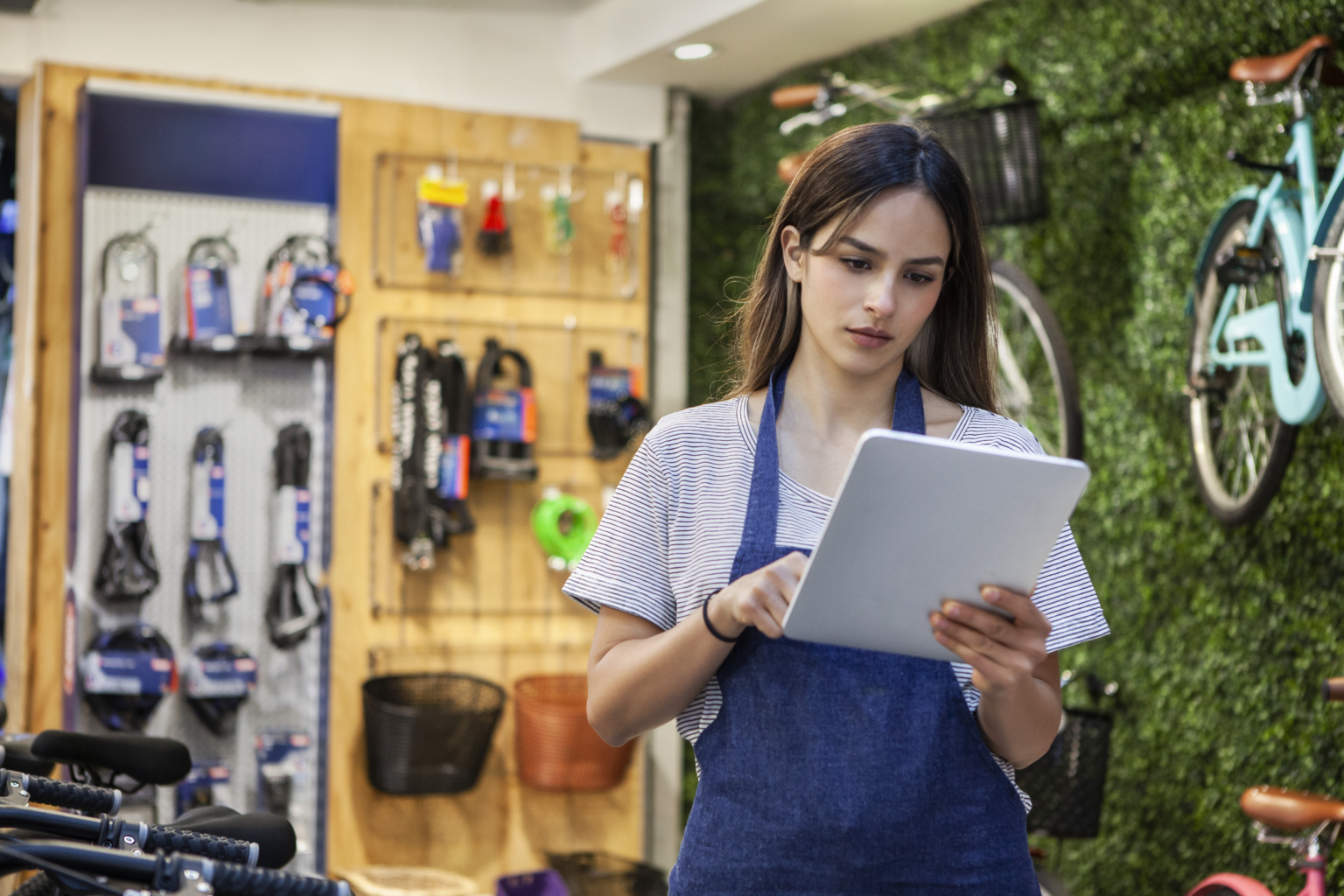 A guide to business communication tools and how to choose them ...